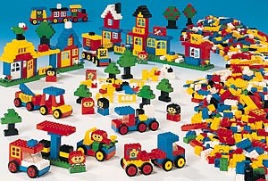 Bricker - Construction Toy by LEGO 9248 Bonus Lego Basic Town